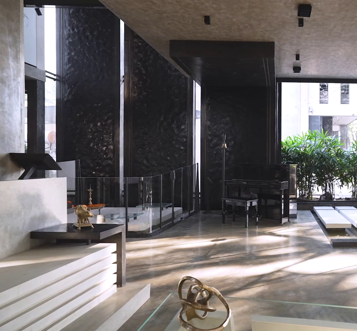 7 Unconventional Feature Wall Design Ideas for Indian Homes