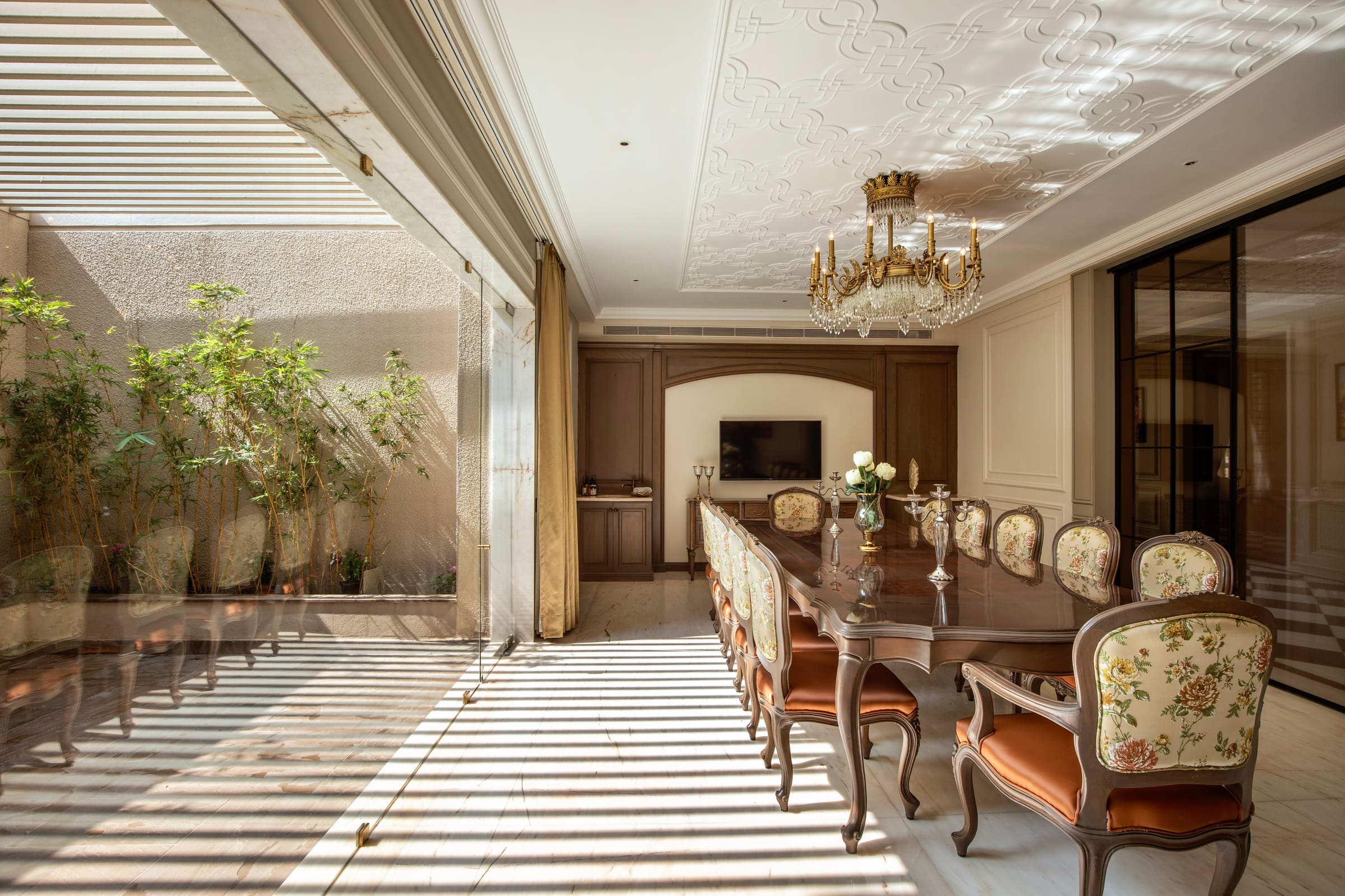 Colonial-style Indore Villa with Chandeliers & Classical Art