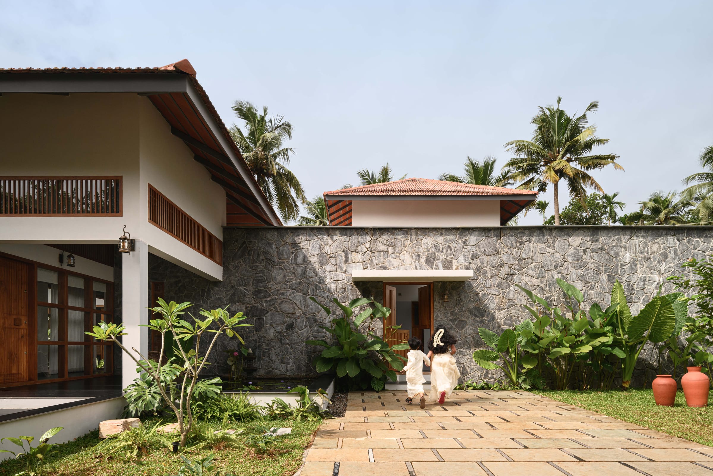 This Kerala Home Finds Middle Ground Between Cultural Identity and New ...